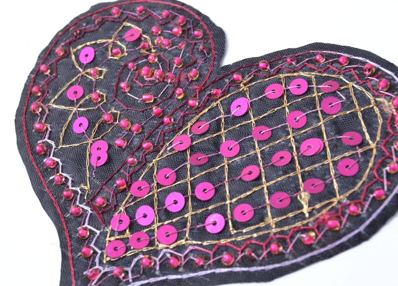 Black heart design, thread, beads and spangles - The online shop ...